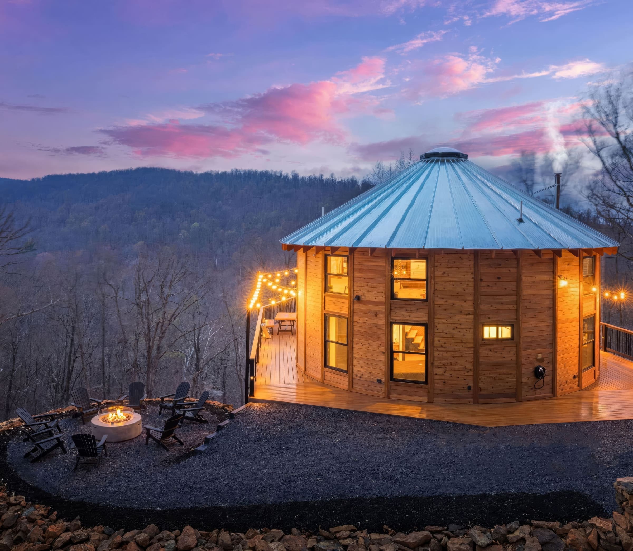 Skyline Yurt - Luxury Cabin Rental in Virginia